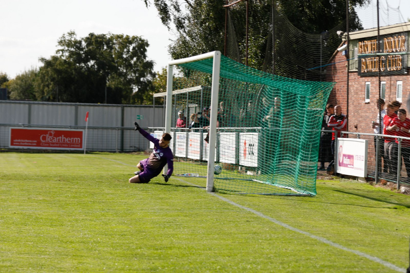 Match Gallery: Uttoxeter Town (h) - Hinckley AFC Official